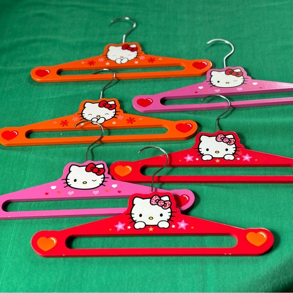 Sanrio | Other | Hello Kitty Wood Clothes Coat Hangers Set Of 6 Red ...